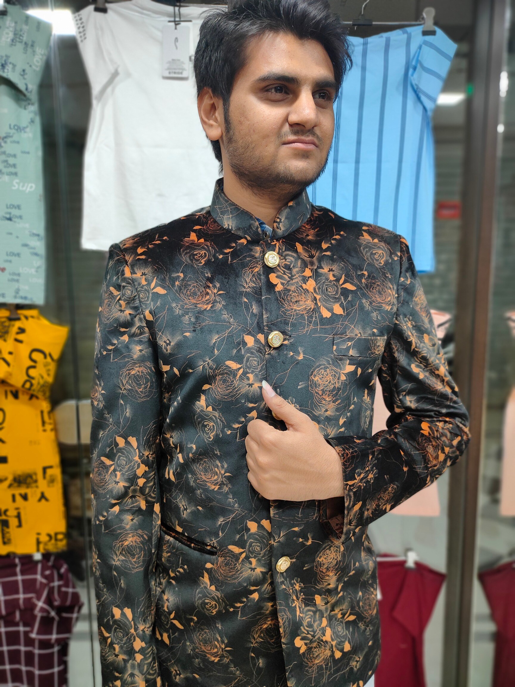 Bodyline Readymade Store in Jetpur,Rajkot - Best Readymade Garment ...