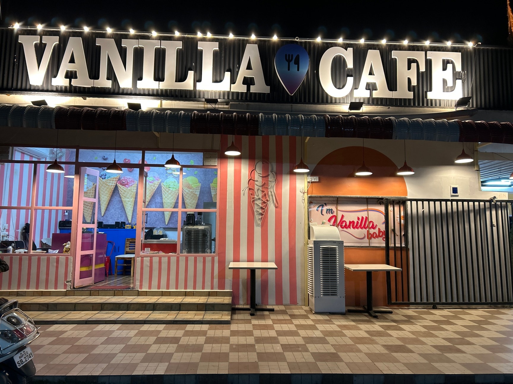 Vanilla Cafe in Barapatthar Seoni Order Food Online Best Coffee Shops near me in Seoni Justdial