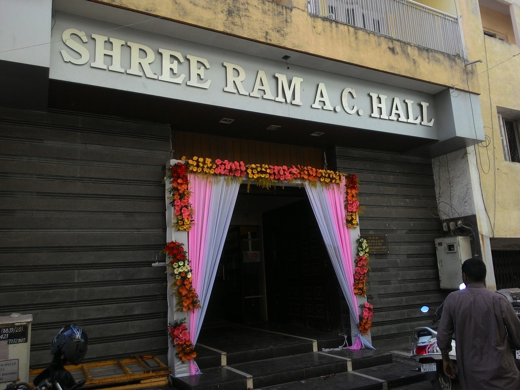 Shri Ram Mandir Ac Hall in Athwa,Surat - Best Community Halls near me ...