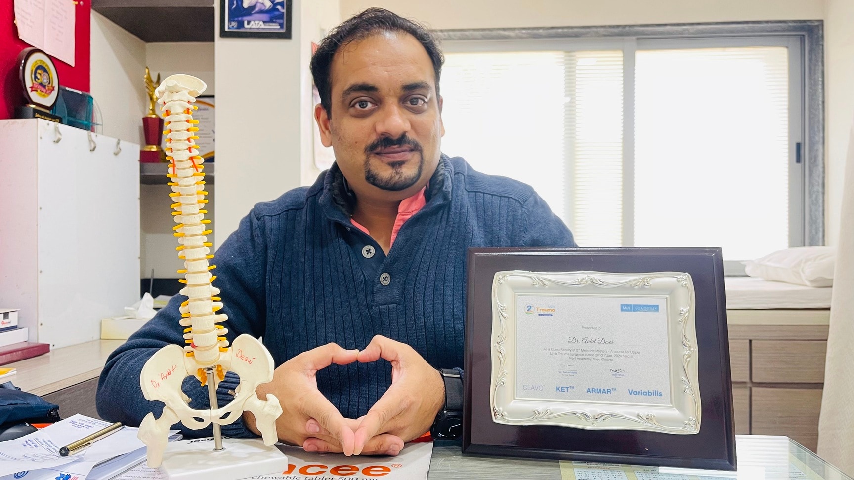 Dr. Ankit Desai in Chala,Vapi - Best Orthopaedic Doctors near me in Vapi - Justdial